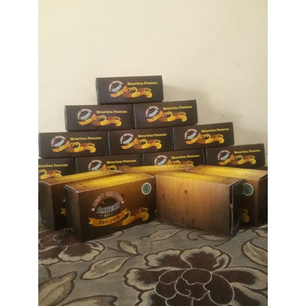 Jual Kardus Snack Box Warna (ada tulisan INAYAH ) | Shopee Indonesia