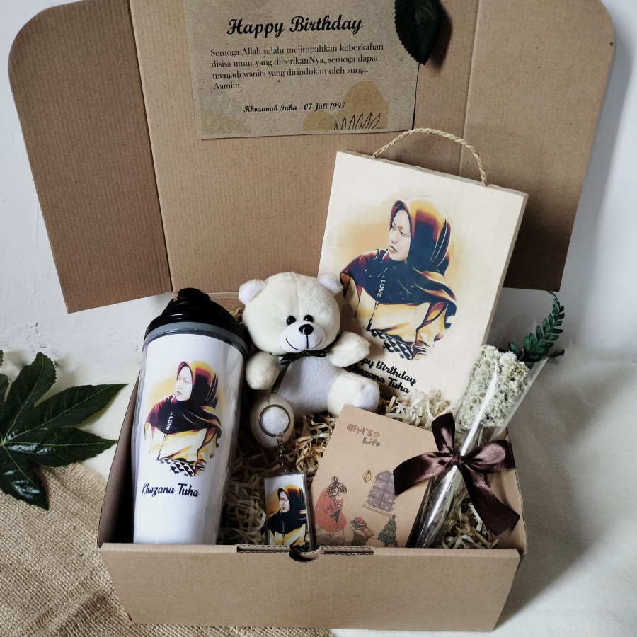 Jual Kado hadiah ulang tahun anniversary cewek/wanita box hampers unik ...