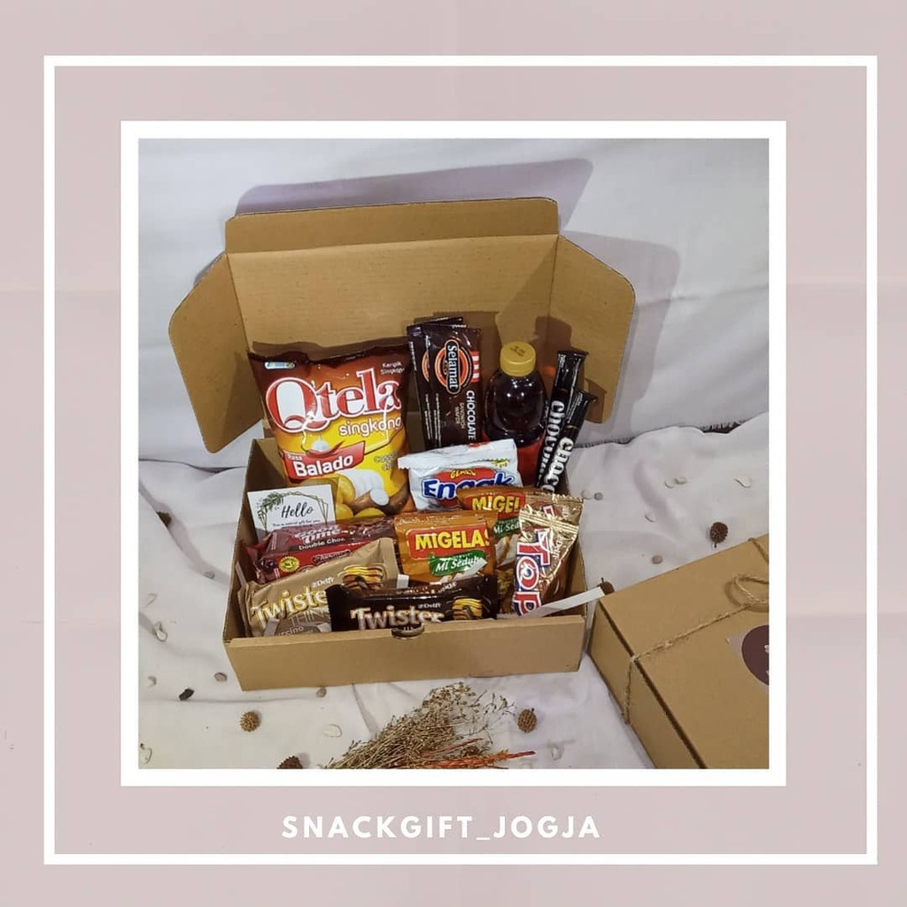 Jual Snack box/hampers snack/kado snack/kado wisuda/kado pendadaran ...