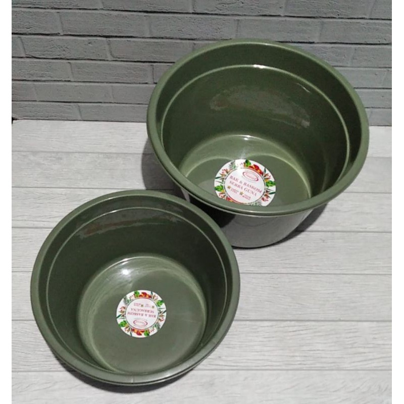 BAK DAN BASKOM 2 PCS SERBAGUNA BAK AIR BASKOM PLASTIK | Shopee Indonesia