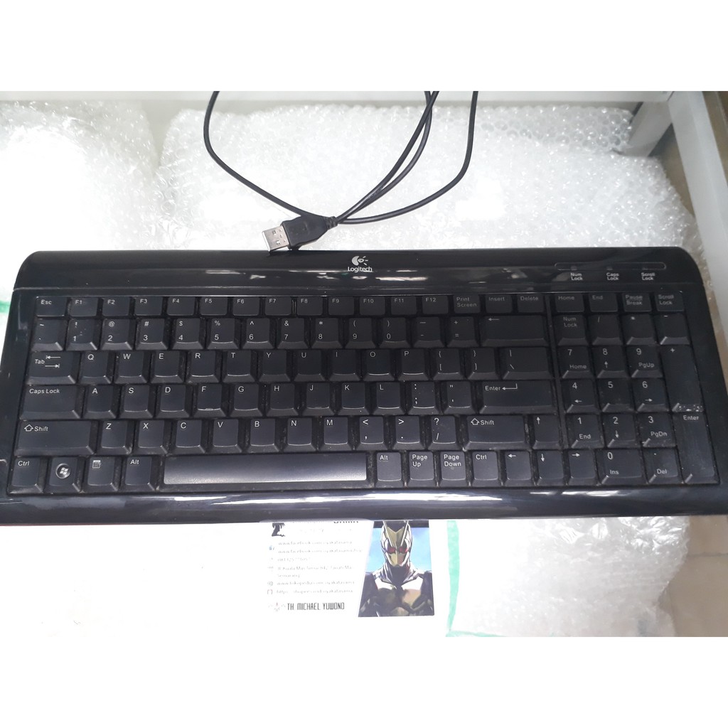 Jual Keyboard USB Logitech Ultra Flat Dark Shine Ori | Shopee Indonesia