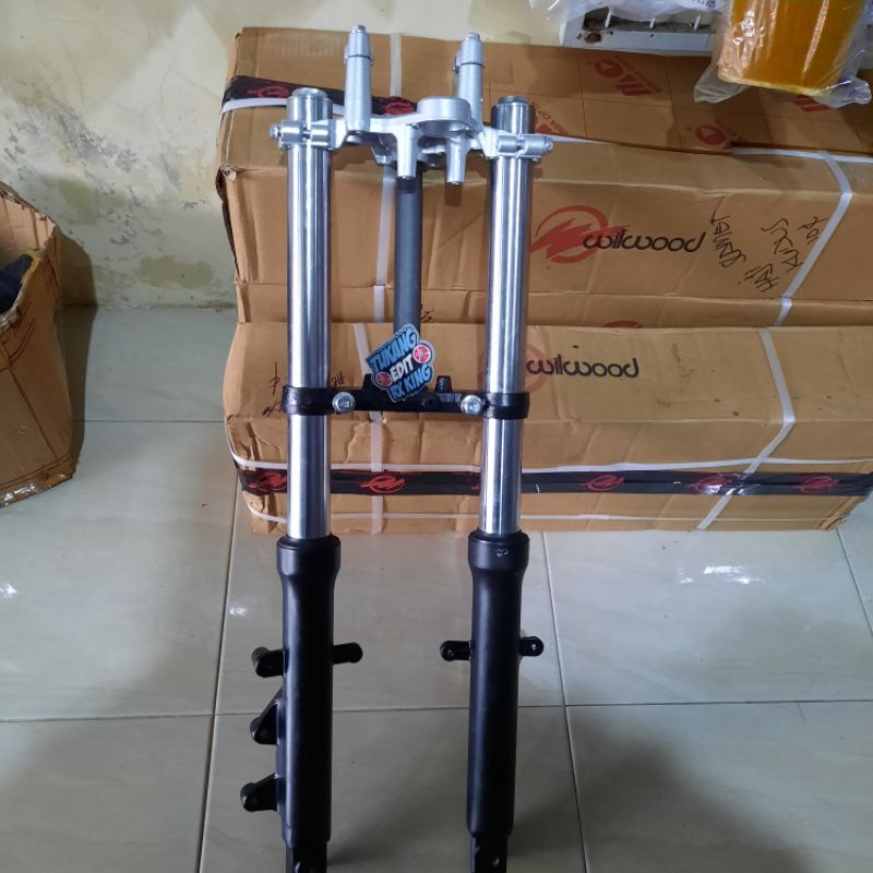 Jual SHOCK BISON,SHOCK DEPAN BISON SET PNP RX KING | Shopee Indonesia