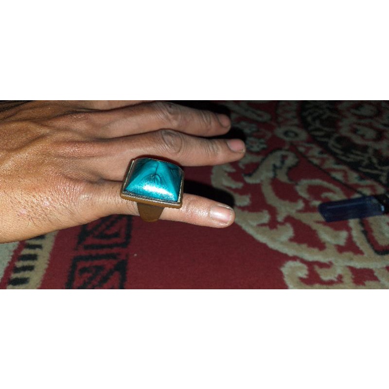 Cicin Batu Malachite / Malasit Bentuk Pyramide Barang Lama Antik Langka ...