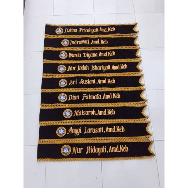 Jual SELEMPANG WISUDA BAHAN BLUDRU TEPI RENDA | Shopee Indonesia