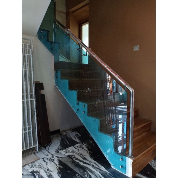 Jual Railing tangga kaca tempered 8mm | Shopee Indonesia