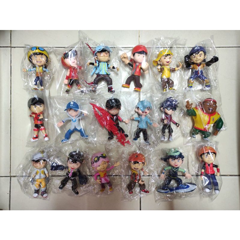 Jual BOBOIBOY FIGURE/MAINAN ANAK PAJANGAN TOPPER CAKE BOBOIBOY (Random ...