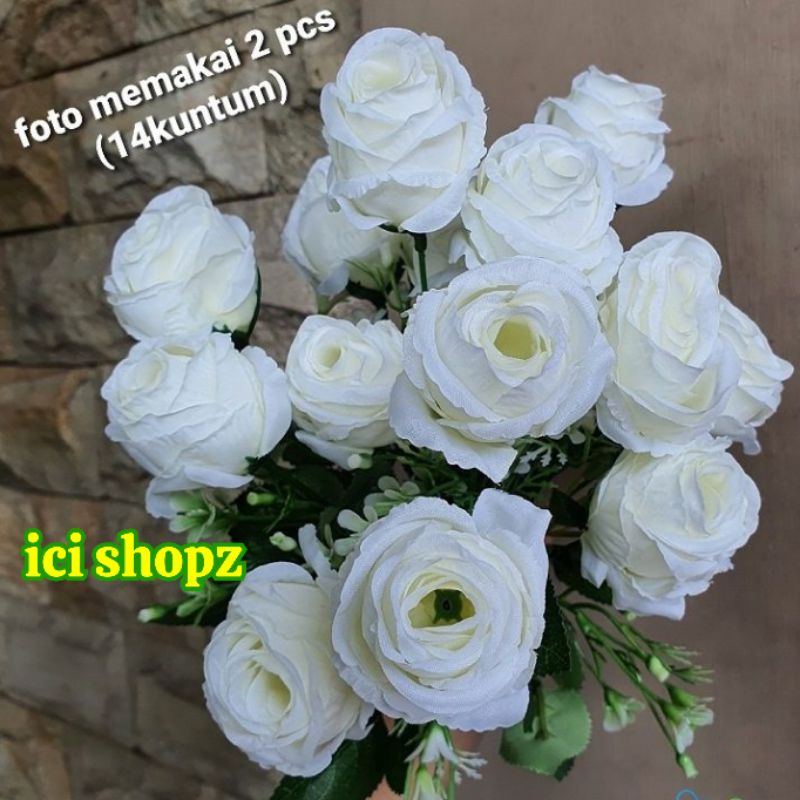 Jual Bunga Mawar 7 Kuntum/bunga plastik rose 7 kuntum | Shopee Indonesia