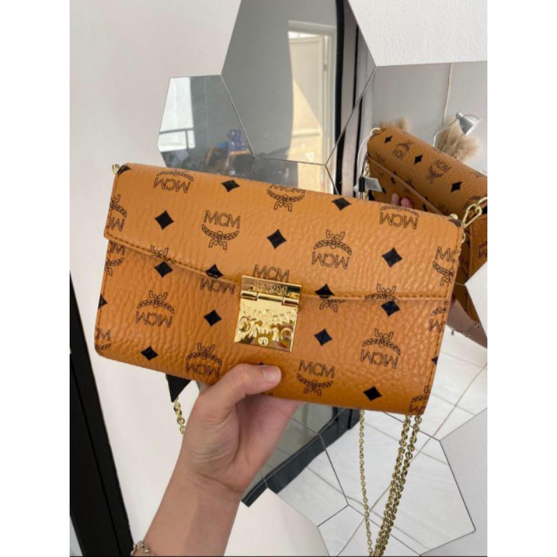 How To Tell A Fake MCM Bag From A Real One LoveToKnow | atelier-yuwa ...