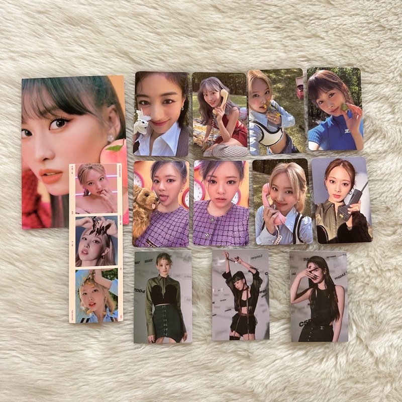Jual Twice Between 1&2 Album PC Photocard Pre Order Benefit Archive Complete Version | Shopee ...