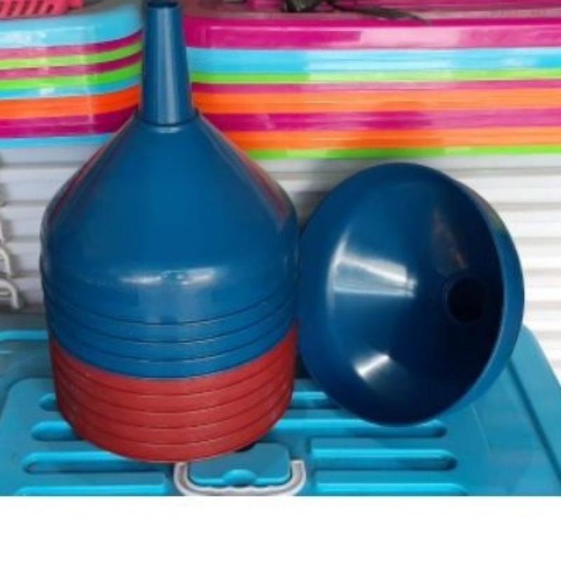 Jual Corong Plastik 30 cm Nelson / Corong Minyak / Corong Air Serbaguna | Shopee Indonesia