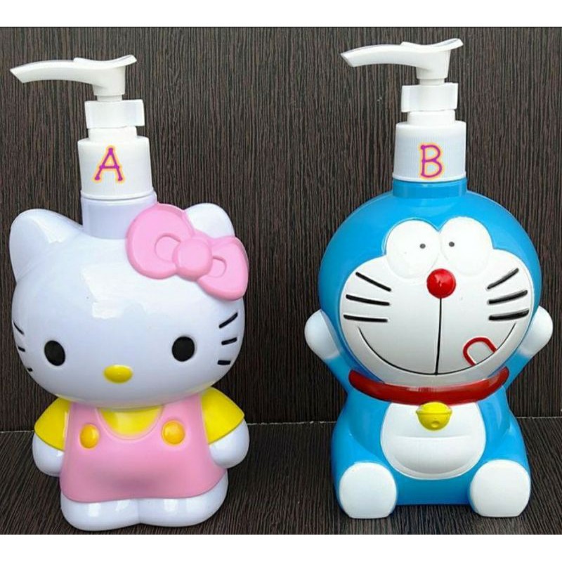 Jual botol pump full body Hello kitty Doraemon 18.5 x 9cm | Shopee ...