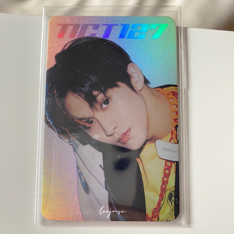 Jual Mark Punch Standee Hologram Photocard | Shopee Indonesia