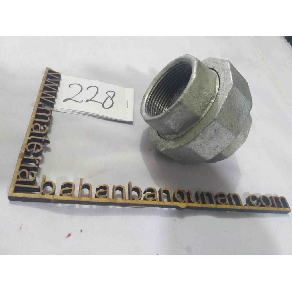 Jual water mur besi 1 1/4 inch watermur union socket galvanis watermoor moor sambungan tekanan ...