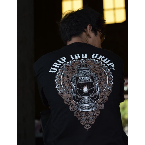 Jual Kaos Budaya Jawa Kaos Urip Iku Urup Kaos Budaya Wayang Kaos Budaya ... Jual Kaos Budaya Jawa Kaos Urip Iku Urup Kaos Budaya Wayang Kaos Budaya ...