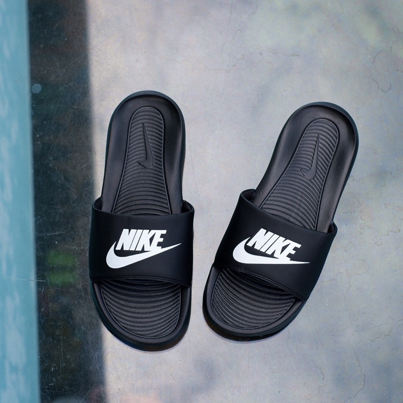 Jual sendal nike victori / victory one slides original Indonesia|Shopee ...