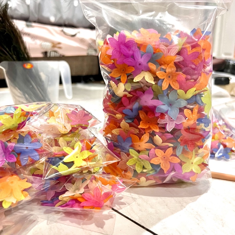 Jual 250gram Kelopak Bunga - Alur daun Dop akrilik - Daun Akrilik ...