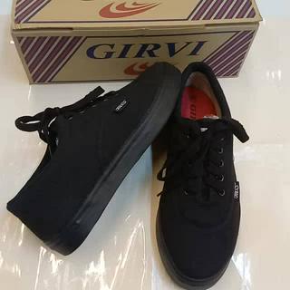 Jual Sepatu girvi putih jass | Shopee Indonesia
