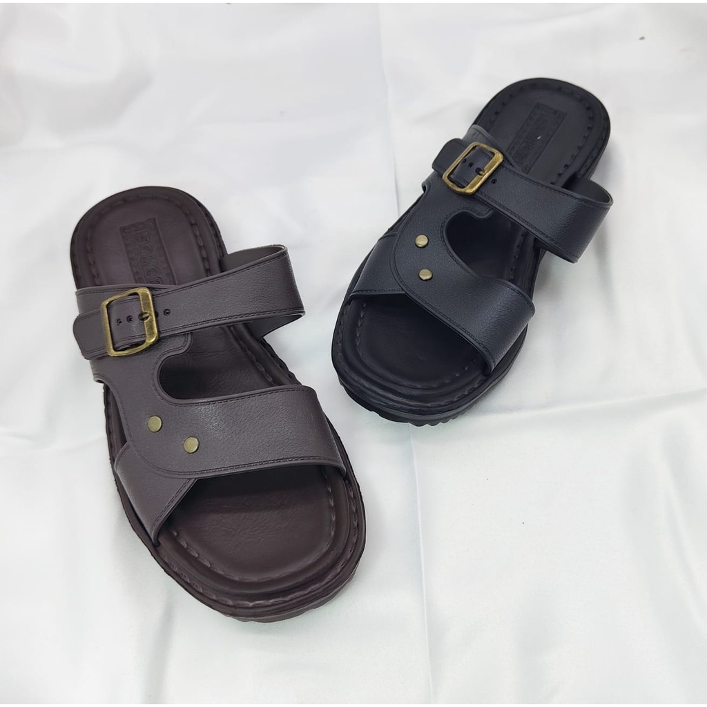 Jual DILIVIVI SANDAL 330 SLOP PRIA/SENDAL KARET/SENDAL COWOK SANDAL ...