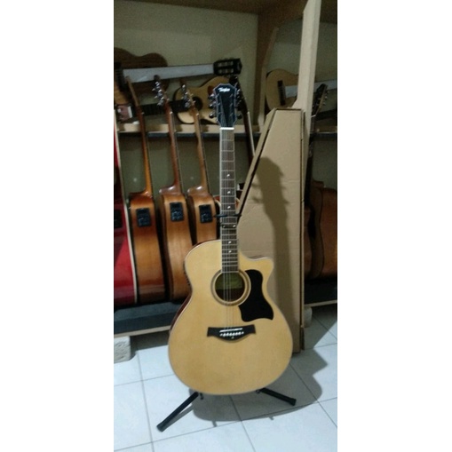 Jual Gitar Akustik Elektrik Taylor Jumbo (Warna Natural) - Custom | Shopee Indonesia