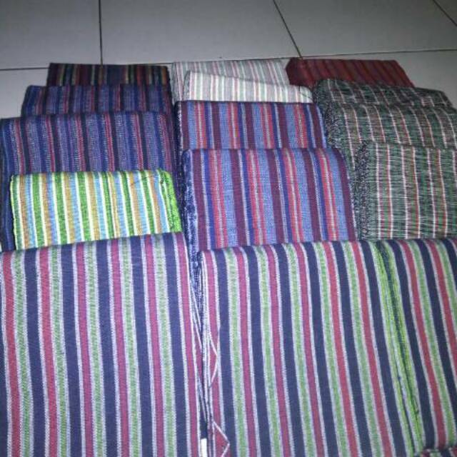 Korset Hamil Tradisional Setagen Stagen Kebet motif Lurik Warna Pelangi ...