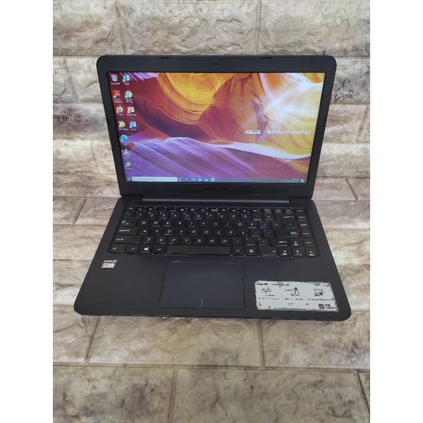 Jual asus e402wa amd e2-6110 4gb 500gb | Shopee Indonesia