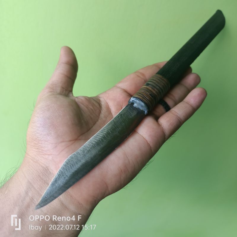 Jual ANAK PISAU MANDAU DAYAK. AKSESORIS MANDAU DAYAK KHAS KALIMANTAN ...