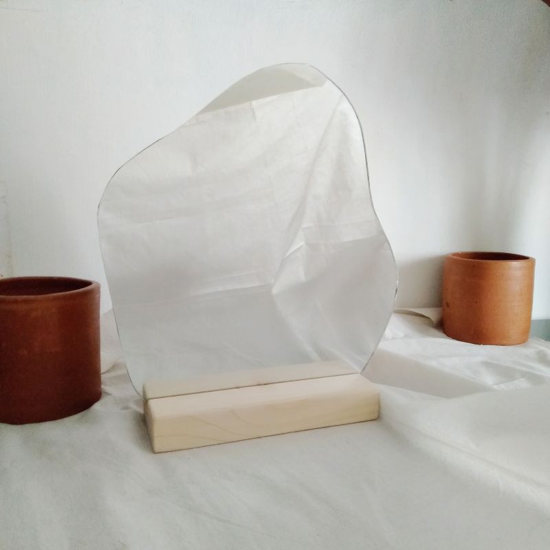 Jual cermin korea/ aesthetic mirror/ cermin asimetris/ cermin kekinian ...