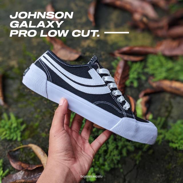 Jual SEPATU JOHNSON GALAXY PRO LOW CUT HARGA RESMI RETAIL | Shopee ...