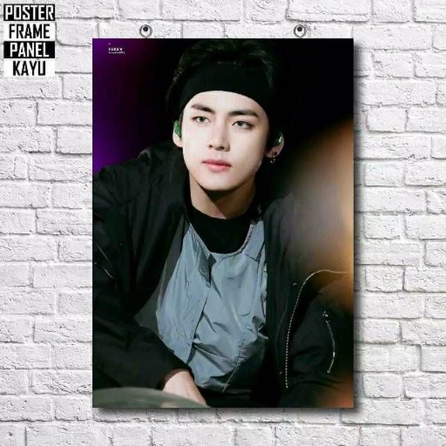 Jual POSTER PANEL KAYU BTS V/TAEHYUNG | Shopee Indonesia