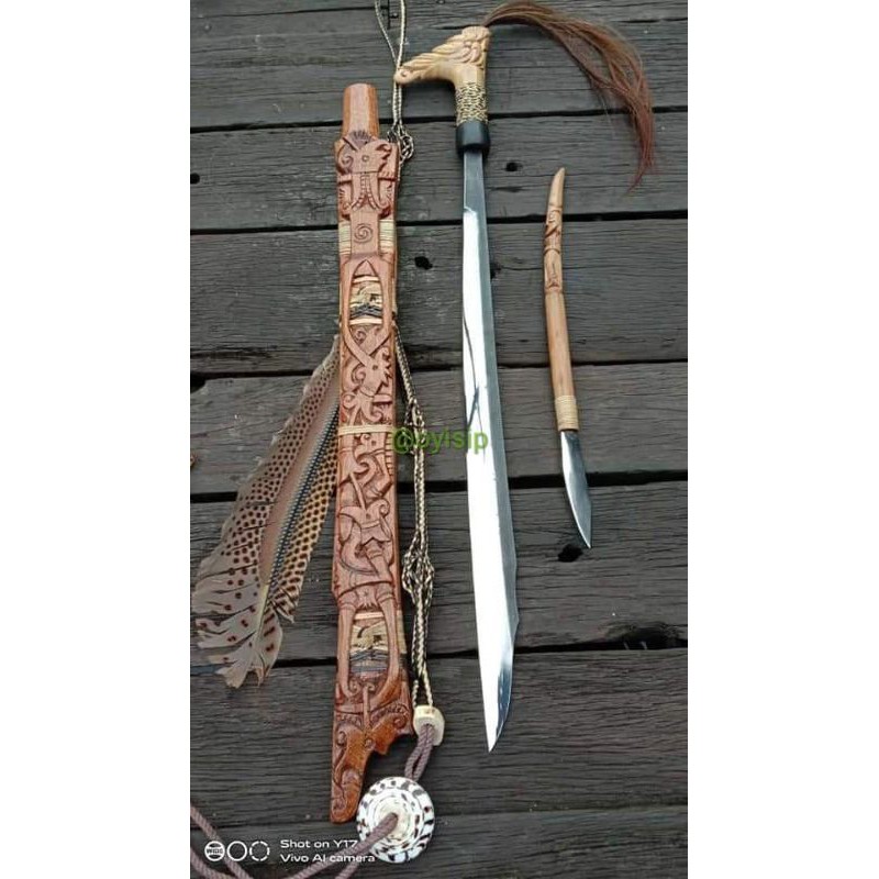 Mandau Dayak Khas Kalimantan Berkualitas | Mandau | Dayak | Borneo ...