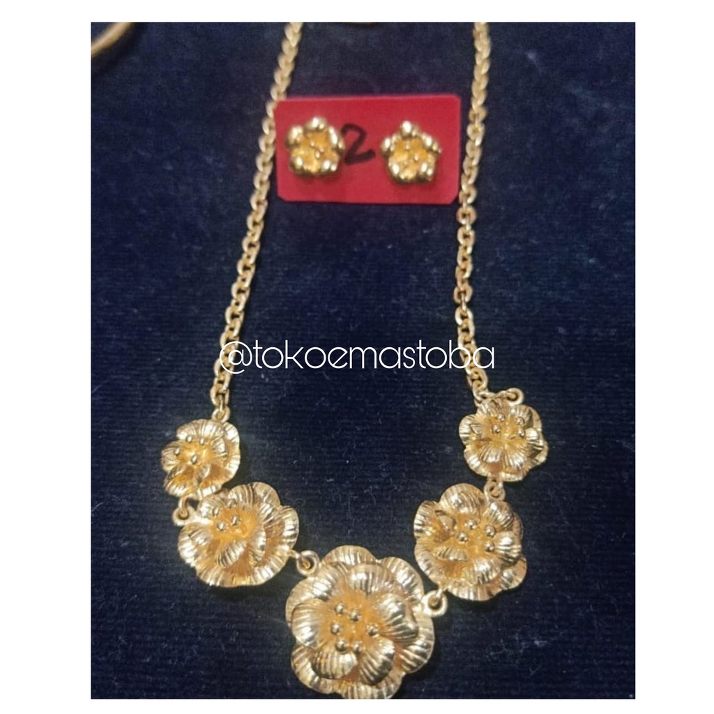 Jual set anting bunga mawar dan kalung mawar emas toba emas balige 24 ...