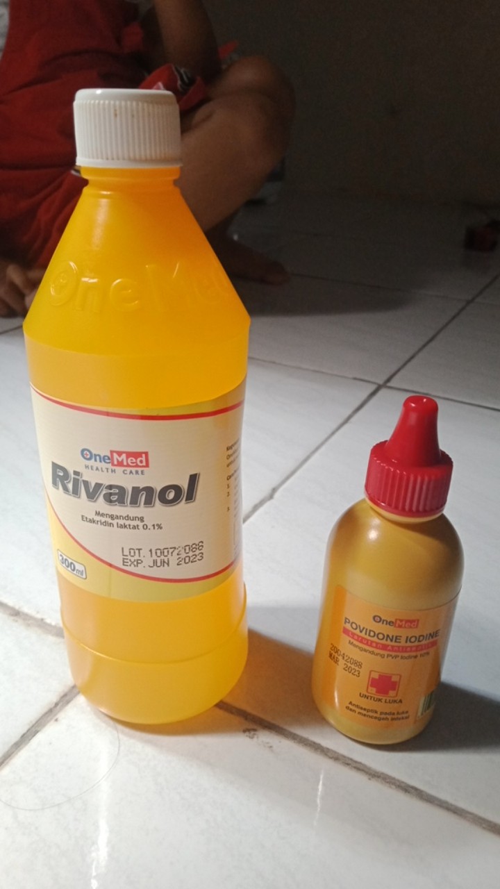 Rivanol OneMed 300 ml Obat Pembersih Luka | Shopee Indonesia