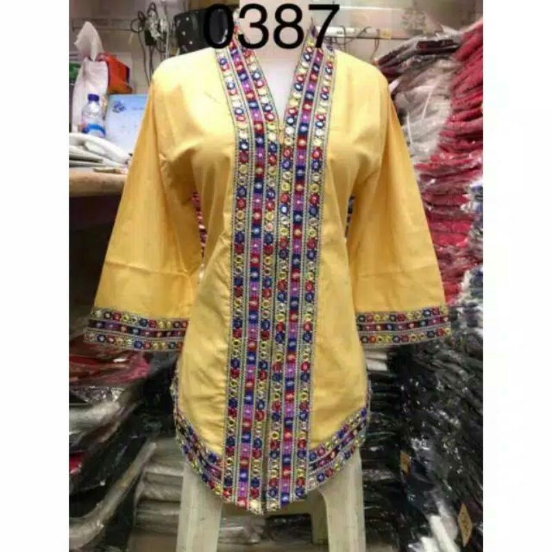 Jual Kebaya Encim Premium dengan Bordir Timbul | Shopee Indonesia