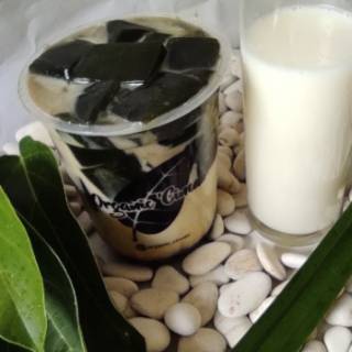 Jual Causu/Cincau Fresh Milk Indonesia|Shopee Indonesia