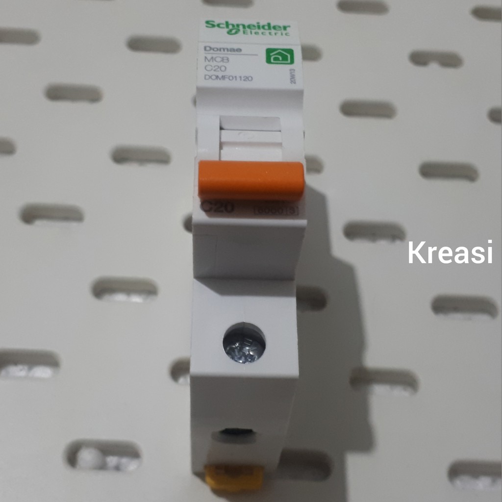 Jual MCB 1 PHASE C20 20 AMPERE DOMAE DOMF01120 SCHNEIDER MERLIN GERIN | Shopee Indonesia