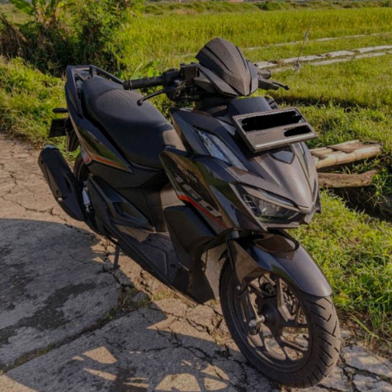 Jual Visor Honda Vario 125 dan 150 Led Esp 2015 - 2017 - Visor Honda ...