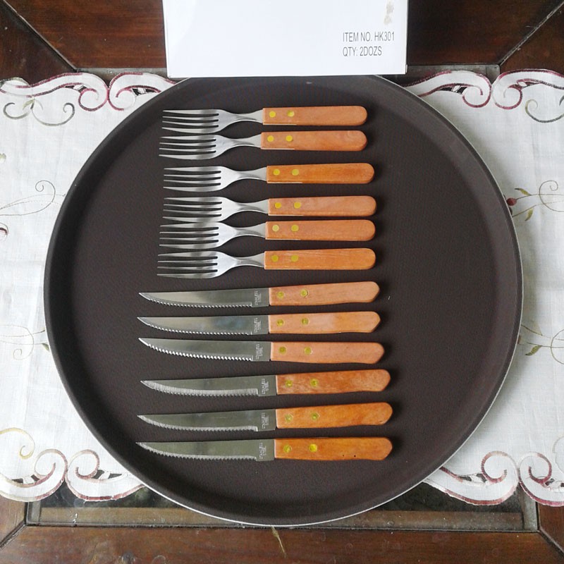 Jual Pisau & Garpu steak stainless dgn gagang kayu- 12 buah | Shopee ...