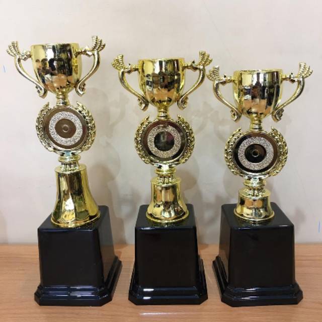 Jual Piala gold cup | Shopee Indonesia