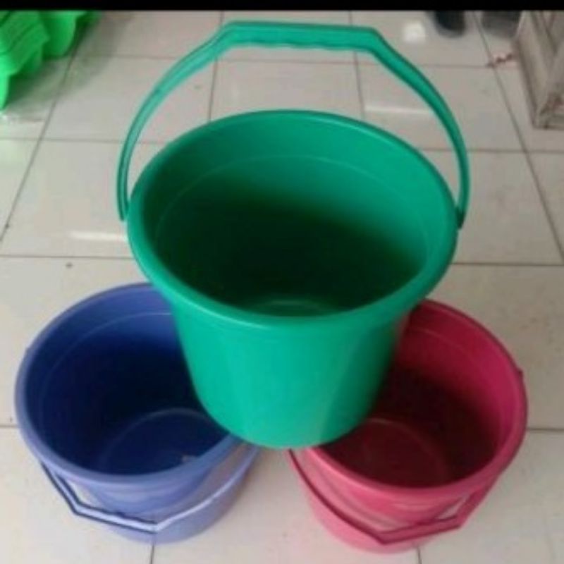 Jual Ember Plastik Yutaka PUP 2,5 Galon tanpa Tutup / Timba 2,5G ...