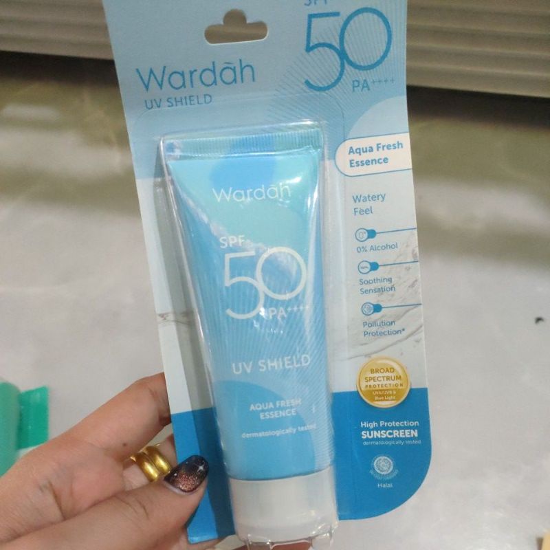 Jual Wardah sunscreen spf 50 PA+++ biru | Shopee Indonesia