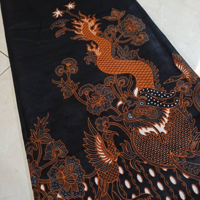 Jual Rm kain batik sogan batik motif naga dasar batik hitam coklat ...