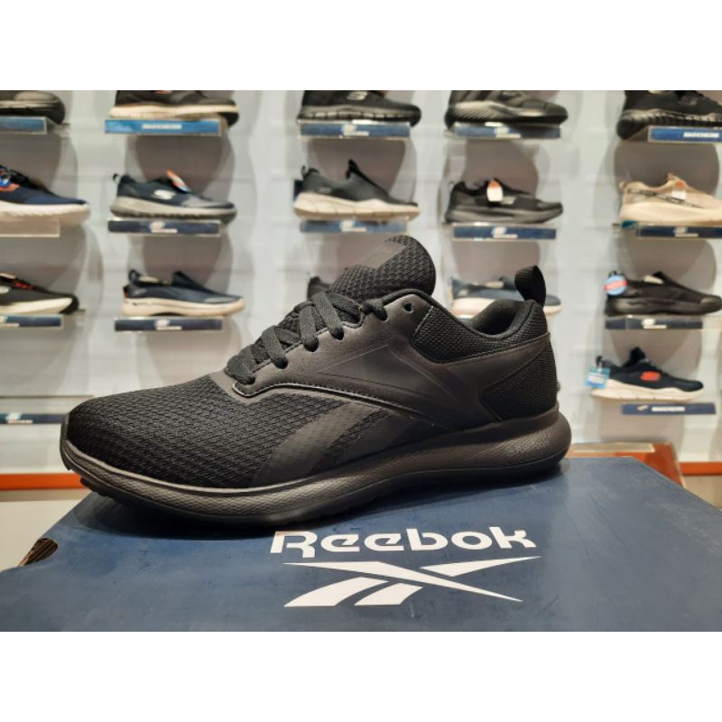 Jual Sepatu hitam polos kasual sneaker hitam polos sepatu sekolah ...