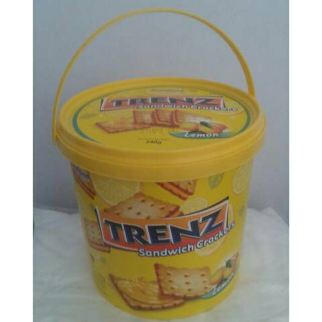 Jual Trenz Sandwich crackers / Biskuit Trenz / biskuit kaleng / promo ...