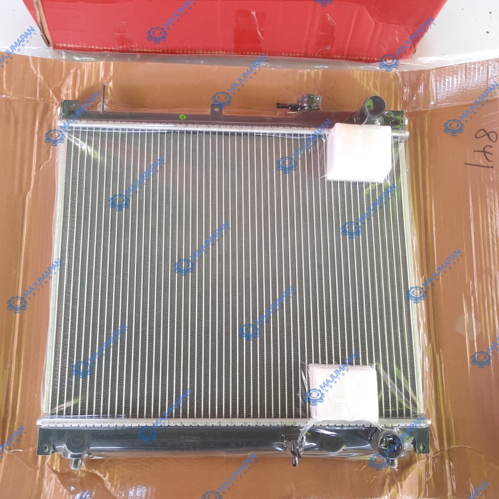 Jual Radiator Suzuki Grand Escudo 1.6 MT OEM Number 17700-66D02 ...