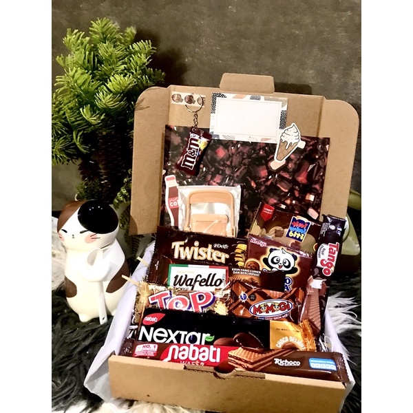 Jual GIFT BOX / SNACK BOX / TUMBLR / HAMPERS WISUDA / HAMPERS / HAMPERS ...