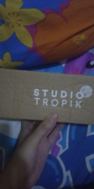 Studio Tropik Original Priming Water | Shopee Indonesia
