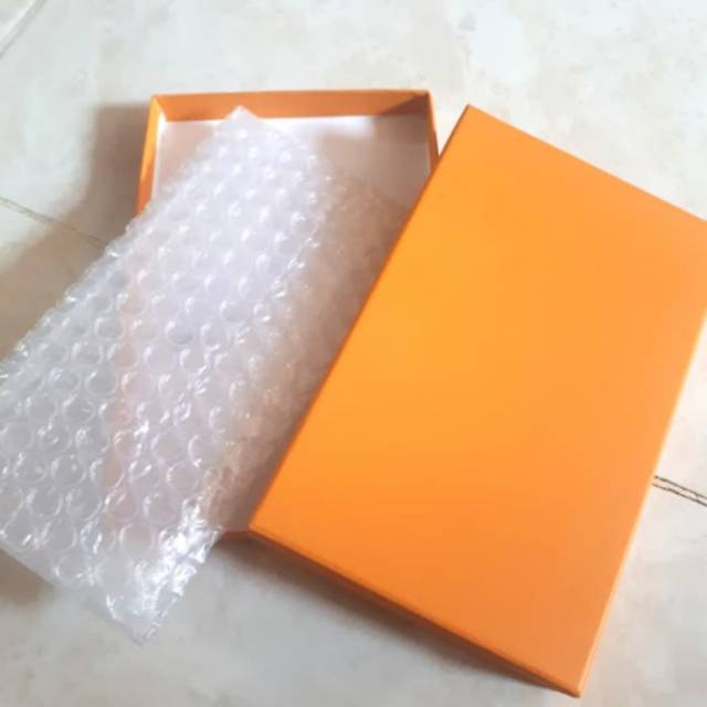 Jual Bubble dan Box pengaman paket kiriman elektronik laptop netbook ...
