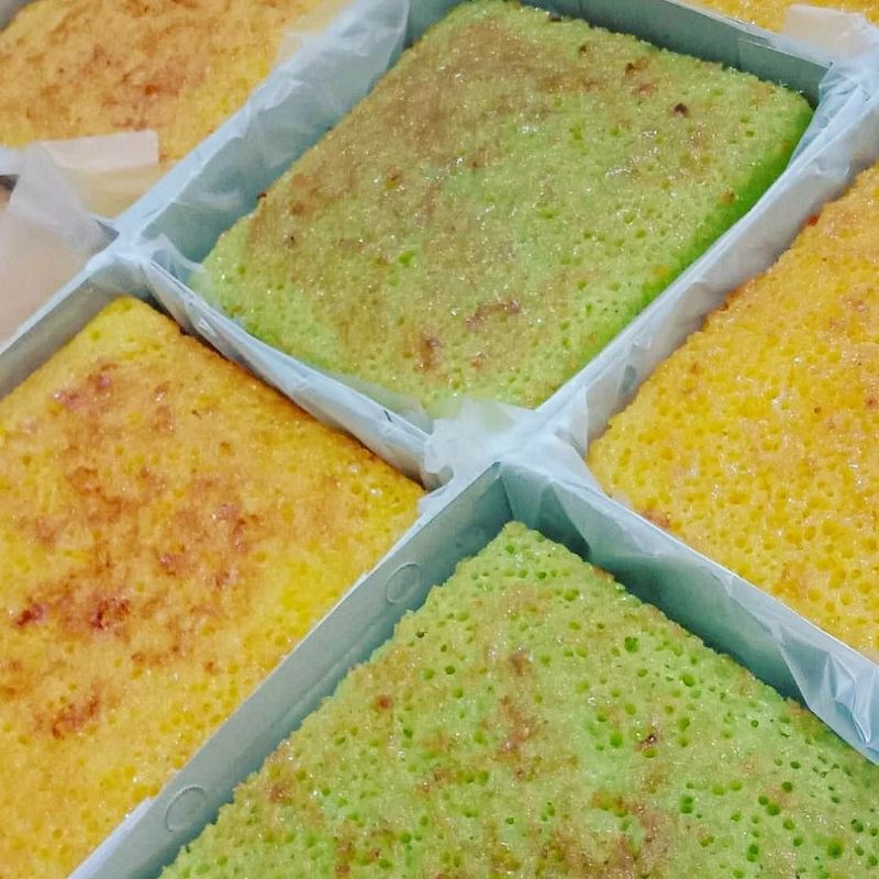 Jual Bika ambon / kue basah/ bika ambon pandan / bika ambon original ...
