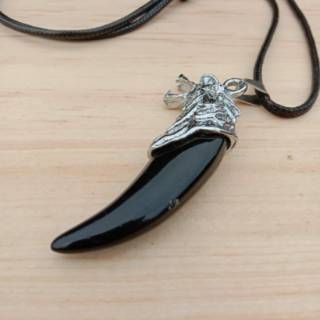Jual Kalung taring kepala singa / kalung pria / kalung cowo / kalung ...