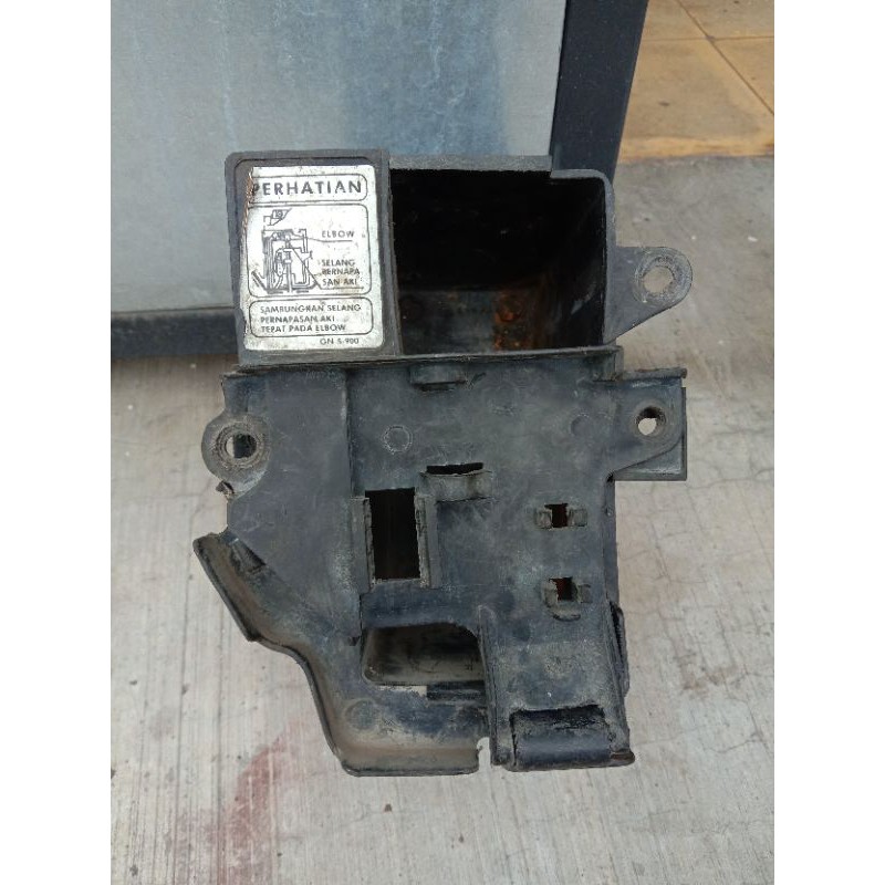 Jual Box Kotak Aki Accu Honda Astrea Grand Legenda Impressa Original ...